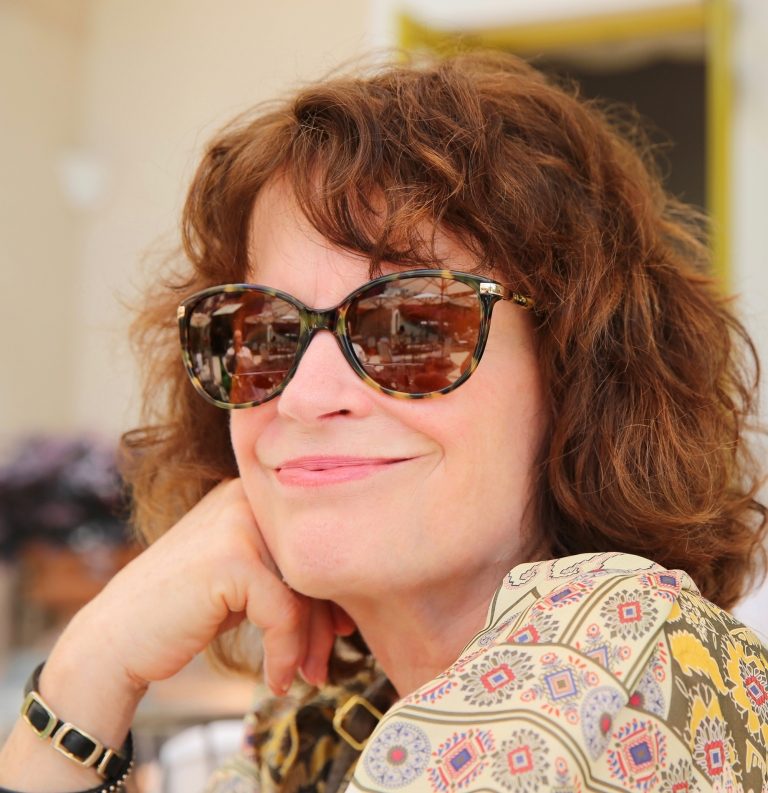 About Shari Erickson - Caribbean Art | Island Studio